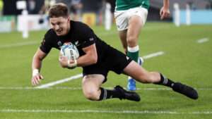 Beauden Barrett 2025: All Blacks Star’s Legacy | ABS Rugby